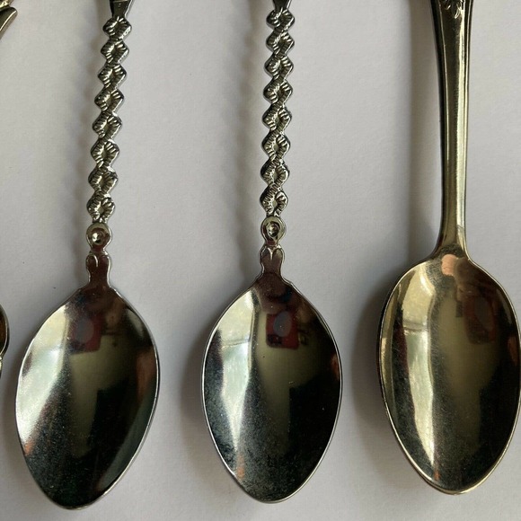 Other | Lot Of 5 Vintage Collectible Souvenir Travel Spoons Assorted ...